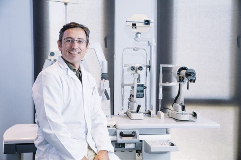Eye Doctors: Types, Specialties, and Who to See | MyVision.org